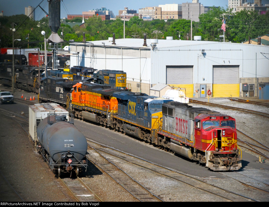 BNSF 263, CSX 5343, BNSF 5501, NS 9879